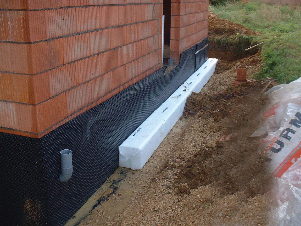 Drain sans cailloux - système sans gravier sans cunette béton